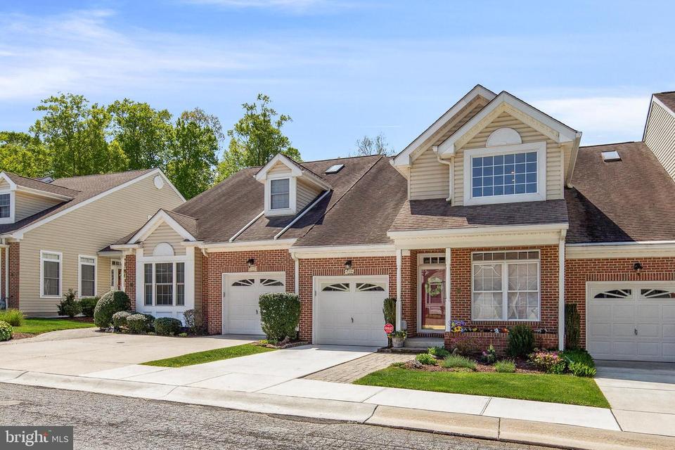 135 Victoria Falls Ln, Wilmington, DE 19808 | 14 Photos | MLS # ...