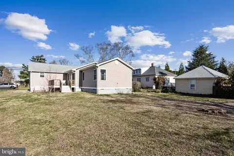 25 Central Ave, Ocean View, DE 19970 | 54 Photos - Movoto