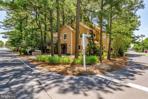 146 Evergreen Rd, Bethany Beach, DE 19930 | 44 Photos - Movoto
