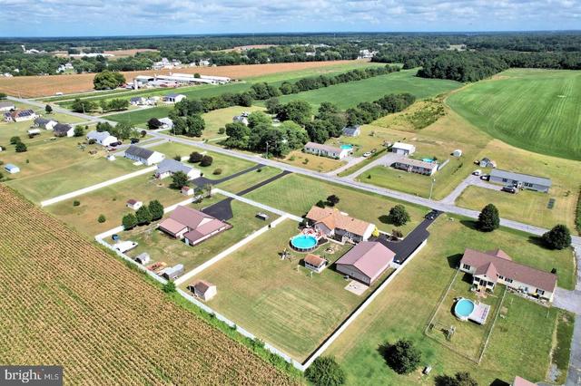 27350 Johnson Rd, Seaford, DE 19973 | 56 Photos - Movoto