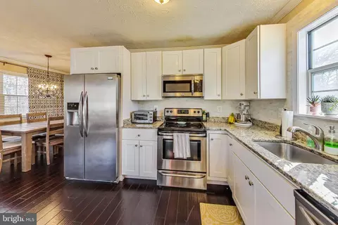 8015 Solley Rd, Glen Burnie, MD 21060 | 36 Photos - Movoto