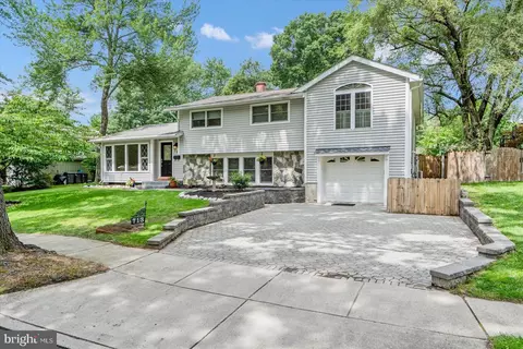 654 Arleigh Rd, Severna Park, MD 21146 | 1 photo - Movoto