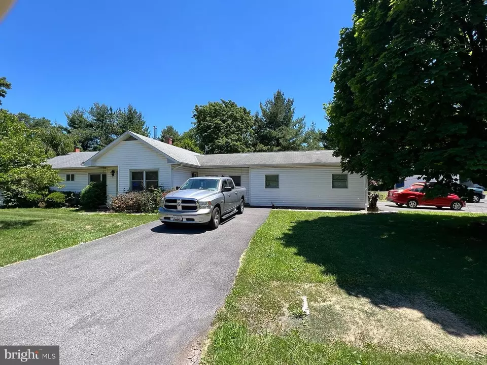 247 Shaw St, Frostburg, MD 21532 | 4 Photos - Movoto