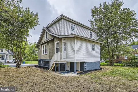 4504 Powell Ave, Baltimore, MD 21206 | 33 Photos - Movoto