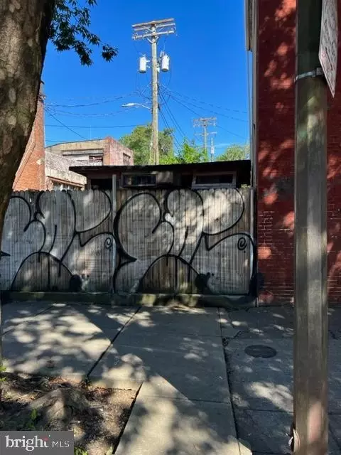 2222 N Fulton Ave, Baltimore, MD 21217 | 15 Photos - Movoto