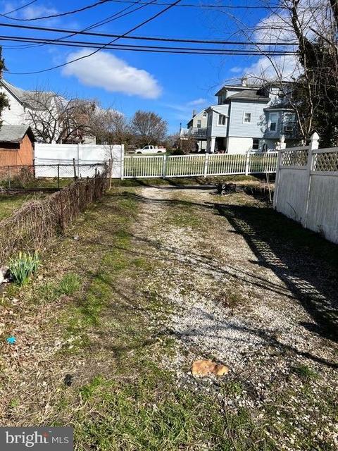 2415 Hammonds Ferry Rd, Halethorpe, MD 21227 | 47 Photos | MLS # ...