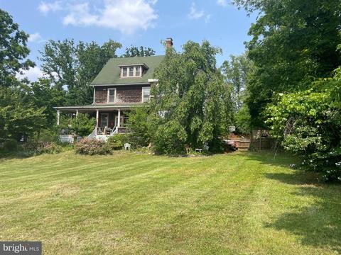 5 Seminole Ave, Catonsville, MD 21228 | 16 Photos - Movoto