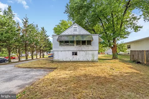 8134 Old Philadelphia Rd, Rosedale, MD 21237 | 33 Photos - Movoto