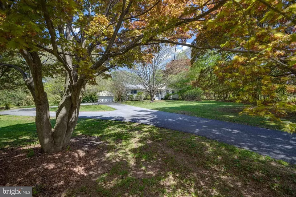 17301 Big Falls Rd, Monkton, MD 21111 | 28 Photos - Movoto