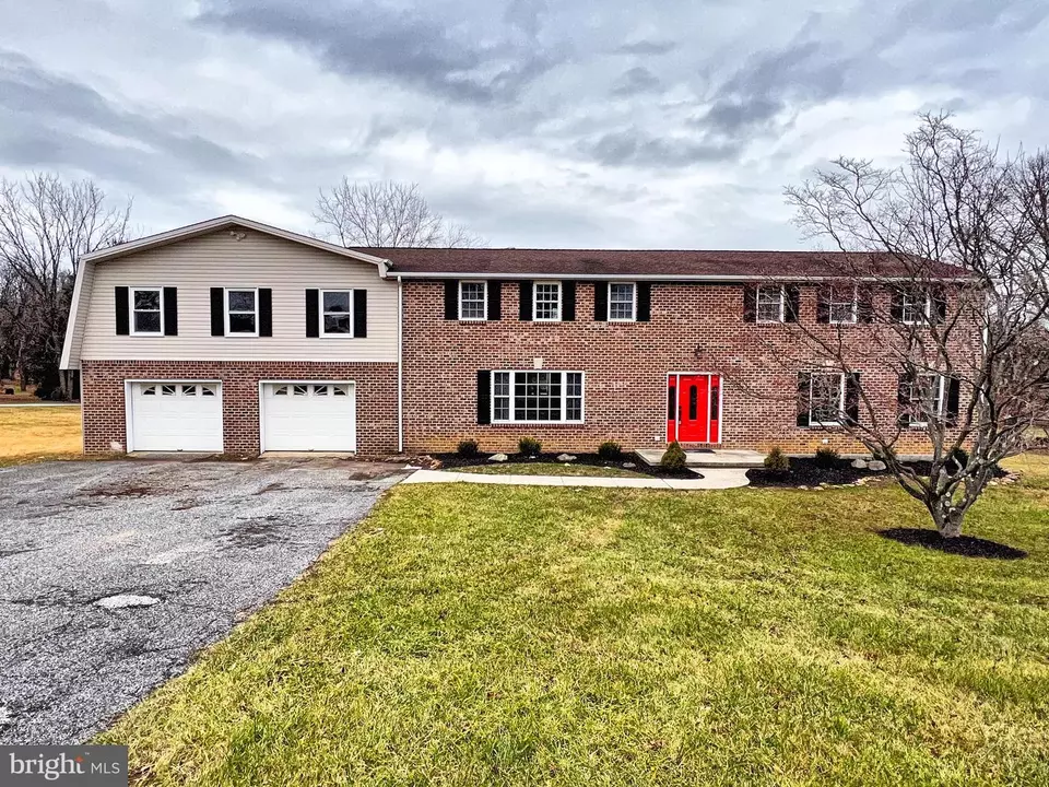 1214 Molesworth Rd, Parkton, MD 21120 | 40 Photos - Movoto