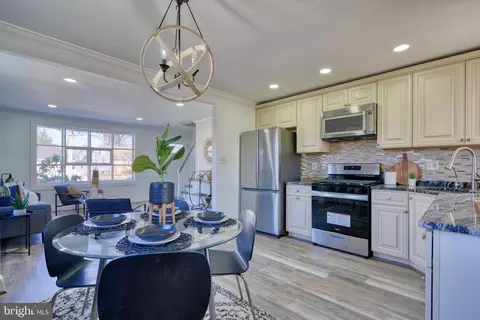 701 Platinum Ave, Essex, MD 21221 | 43 Photos - Movoto