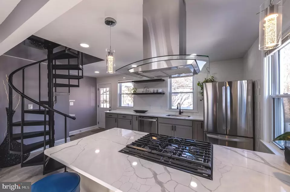 106 Bayside Dr, Dundalk, MD 21222 | 50 Photos - Movoto