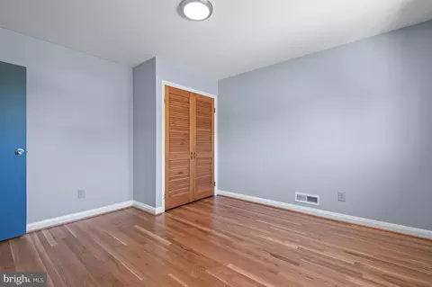 8403 Kings Ridge Rd, Parkville, MD 21234 | 41 Photos - Movoto