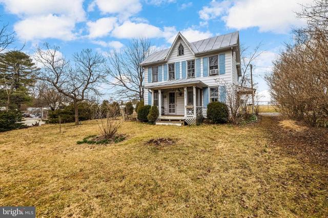 16014 Carnival Ave, Upperco, MD 21155 | MLS# MDBC2121508 | 25 Photos ...