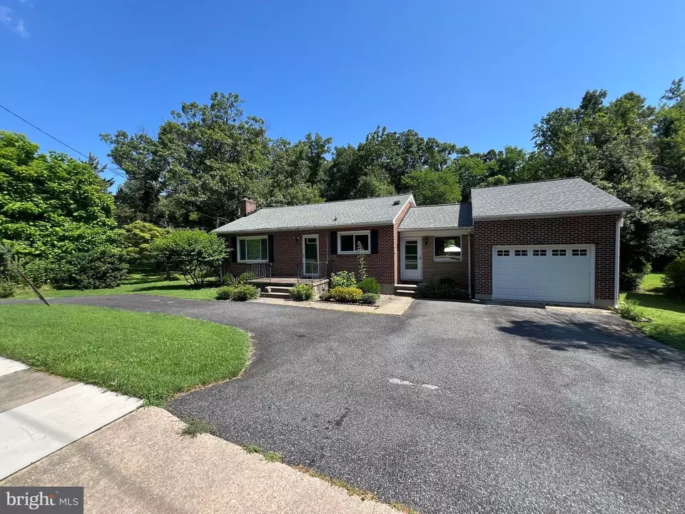 4900 Ridge Rd, Rosedale, MD 21237 | MLS# MDBC2133458 | 4 Photos - Movoto