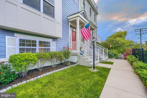 8502 Lynch Rd, Dundalk, MD 21222 | MLS# MDBC2163090 | 53 Photos - Movoto