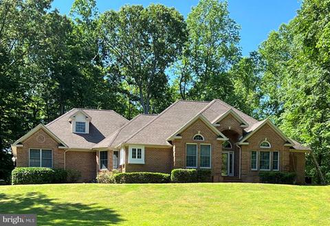 Single Family Homes for Sale in Calvert County MD
