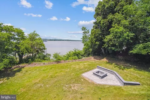 6885 Hallowing Point Rd, Prince Frederick, MD 20678 | 63 Photos - Movoto