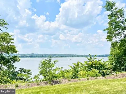 6885 Hallowing Point Rd, Prince Frederick, MD 20678 | 63 Photos - Movoto