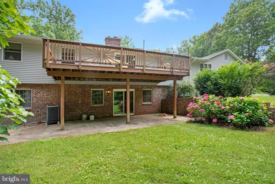 1021 Carson Dr, Huntingtown, MD 20639 | MLS# MDCA2021186 | 33 Photos ...