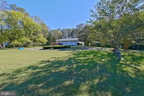 3310 Solomons Island Rd, Huntingtown, MD 20639 | 3 Photos - Movoto