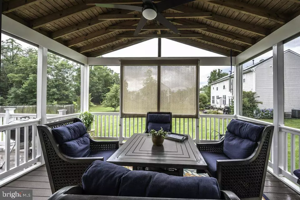 10480 Kelso Ct, Waldorf, MD 20603 | 41 Photos - Movoto