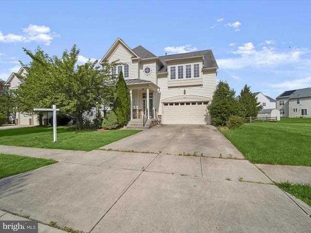 2074 Downshire Ct, Waldorf, MD 20603 | 77 Photos - Movoto
