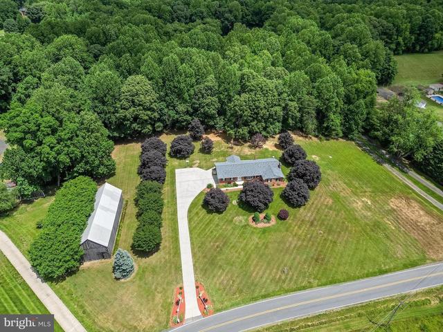 16940 Teagues Point Rd, Hughesville, MD 20637 | 58 Photos - Movoto