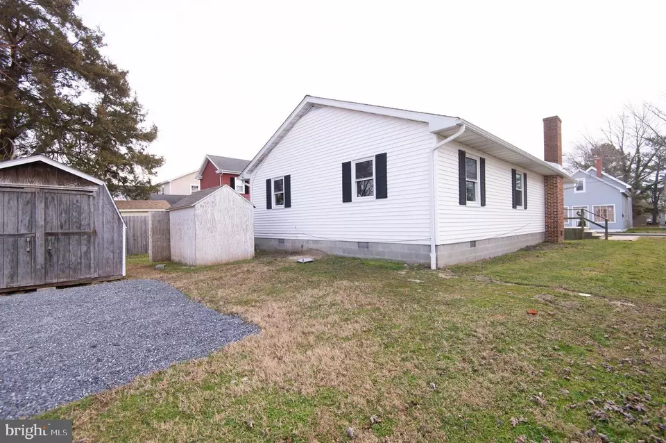 111 Market St, Vienna, MD 21869 | 34 Photos - Movoto