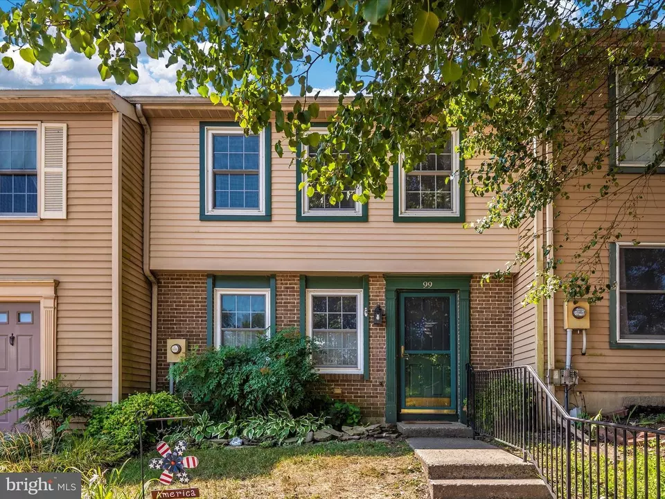 99 Fairfield Dr, Frederick, MD 21702 | 50 Photos - Movoto