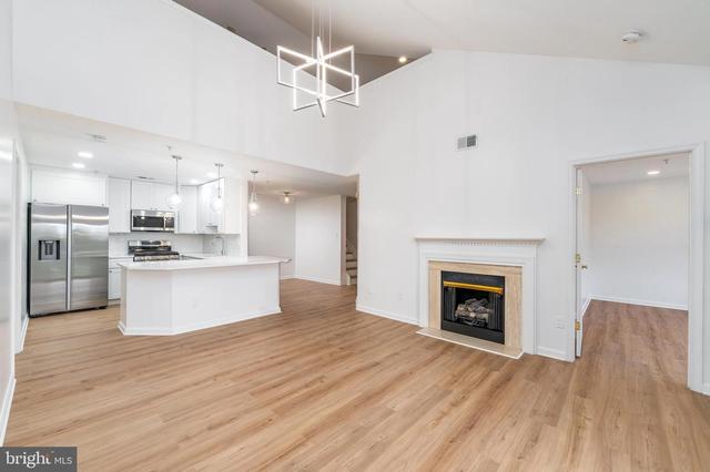 9060 Gracious End Ct #301, Columbia, MD 21046 | MLS# MDHW2068818 | 25 ...