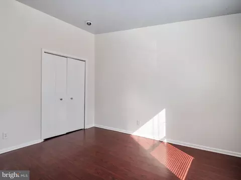 25 Pickering Ct #202, Germantown, MD 20874 | 33 Photos - Movoto