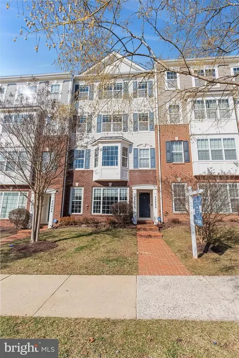 22928 Newcut Rd #2262, Clarksburg, MD 20871 | 29 Photos - Movoto