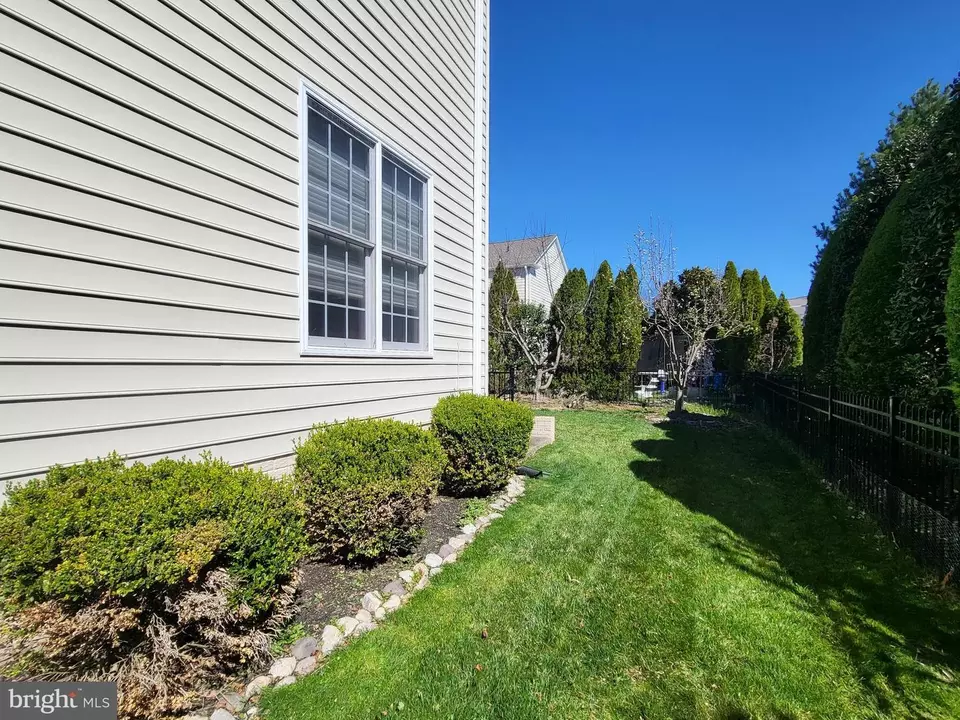 107 Prettyman Dr, Rockville, MD 20850 | 4 Photos - Movoto