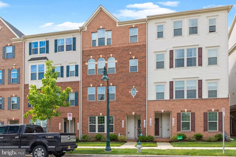 13742 Dovekie Ave #405L, Clarksburg, MD 20871 | 34 Photos - Movoto