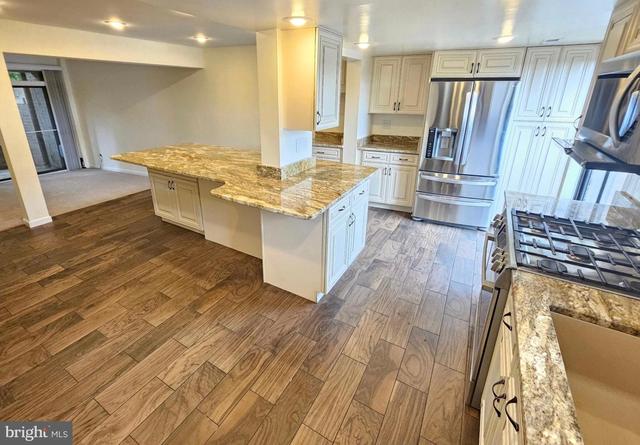 138 Monroe St, Rockville, MD 20850 | 37 Photos - Movoto
