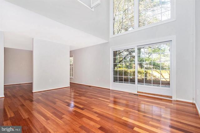 19302 Frenchton Pl, Montgomery Village, MD 20886 | 2 Photos - Movoto