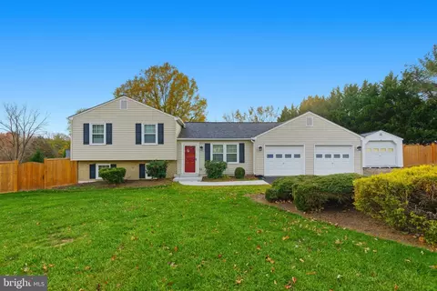 10405 Carlyn Ridge Rd, Damascus, MD 20872 | MLS# MDMC2231668 | 12 ...