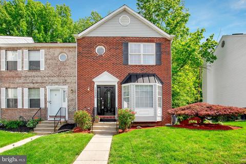 12440 Old Colony Dr, Upper Marlboro, MD 20772 | 38 Photos | MLS # ...