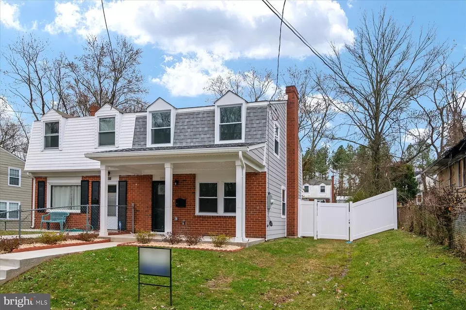 1806 Ray Leonard Rd, Landover, MD 20785 | 22 Photos - Movoto