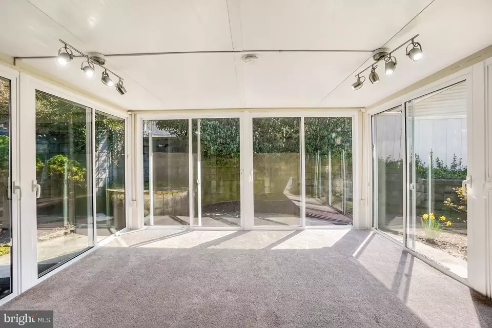 8701 Briarcroft Ln, Laurel, MD 20708 | 37 Photos - Movoto