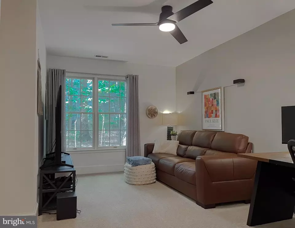 23125 Winterberry Ln, California, MD 20619 | 36 Photos - Movoto