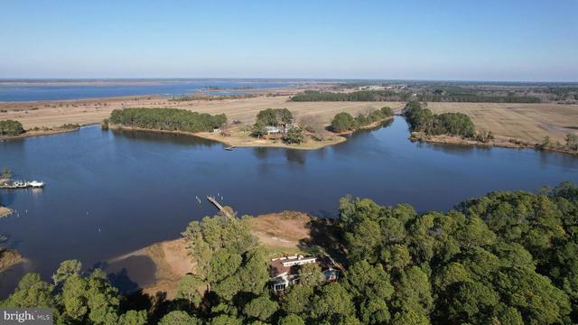 5818 Pinewood Ct, Marion Station, MD 21838 | 83 Photos - Movoto