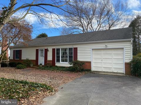 7 Saint James Ct, Easton, MD 21601 | 3 Photos | MLS #MDTA2004858 - Movoto