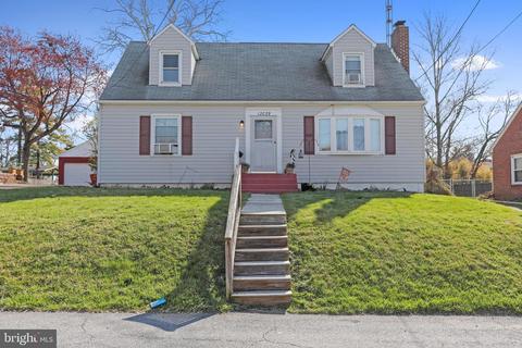 12039 Mayfair Ave, Hagerstown, MD 21742 | 30 Photos - Movoto