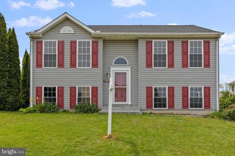 18509 Bull Run Dr, Hagerstown, MD 21740 | 31 Photos - Movoto