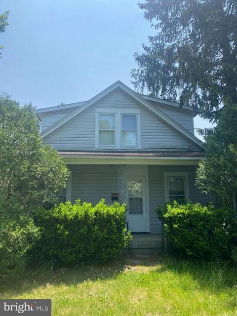 1416 Sherman Ave, Hagerstown, MD 21740 | 17 Photos | MLS #MDWA2015356 ...