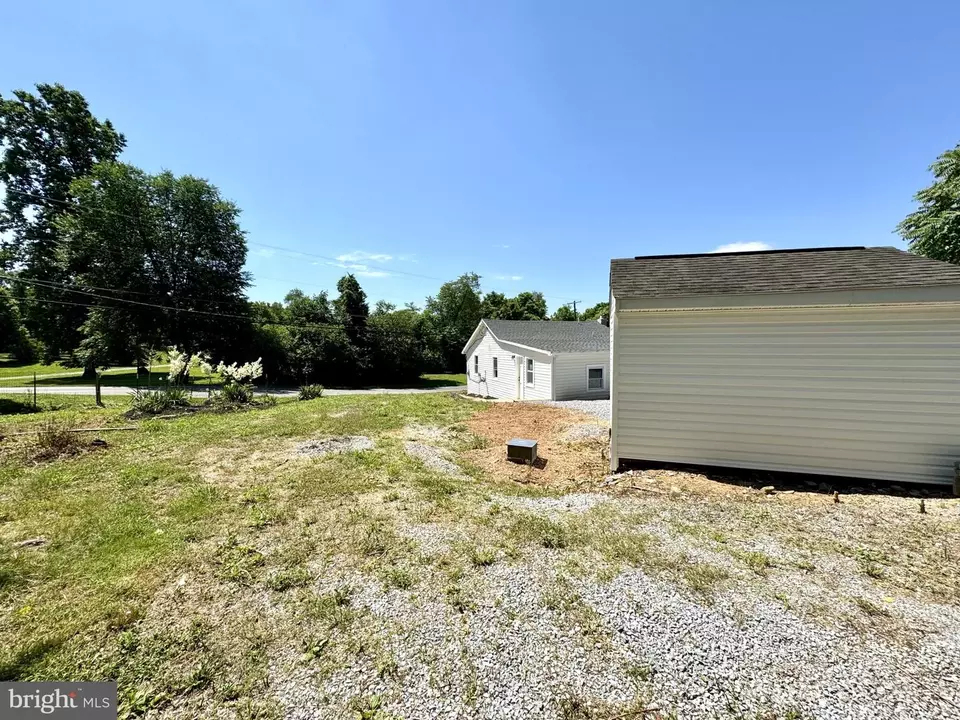 15446 Falling Waters Rd, Williamsport, MD 21795 | 20 Photos - Movoto