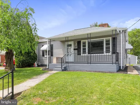 309 Avon Rd, Hagerstown, MD 21740 | 33 Photos - Movoto