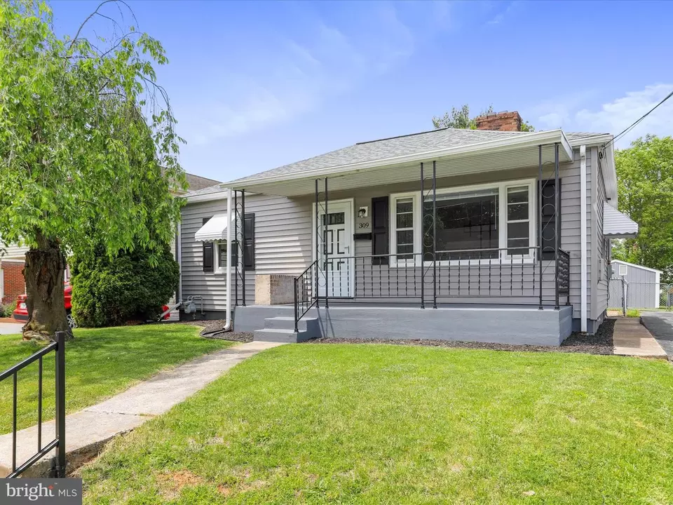 309 Avon Rd, Hagerstown, MD 21740 | 33 Photos - Movoto